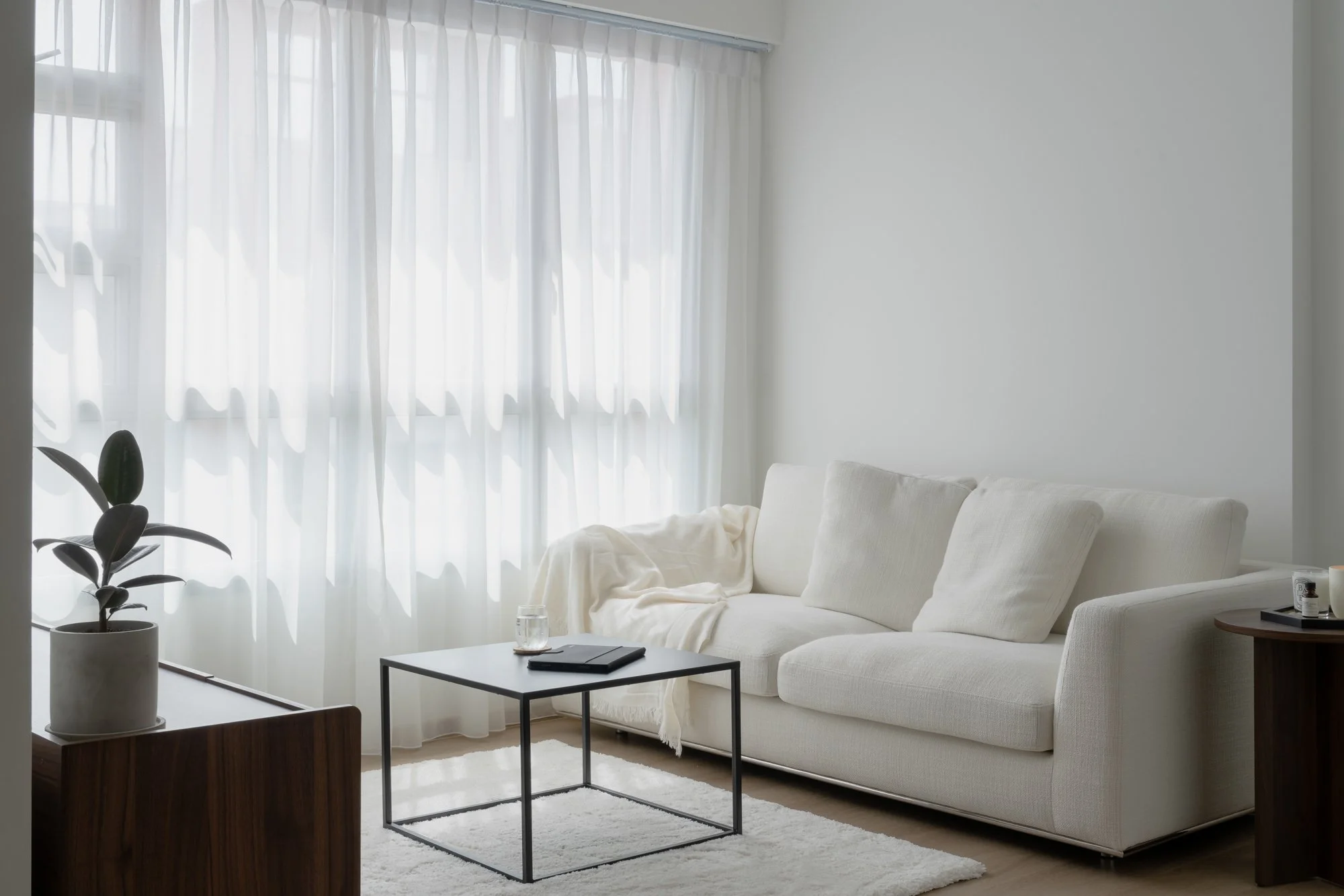 SCANDI FARMHOUSE — BuildBuilt