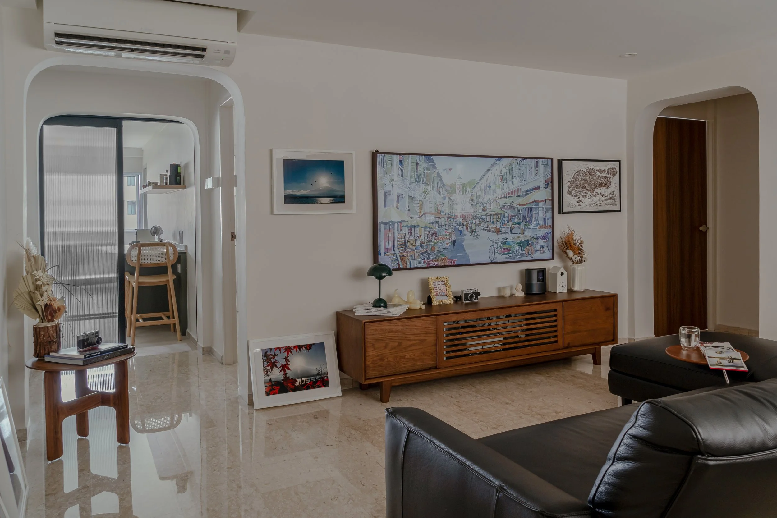 HOME WITH BREAKFAST BAR — BuildBuilt