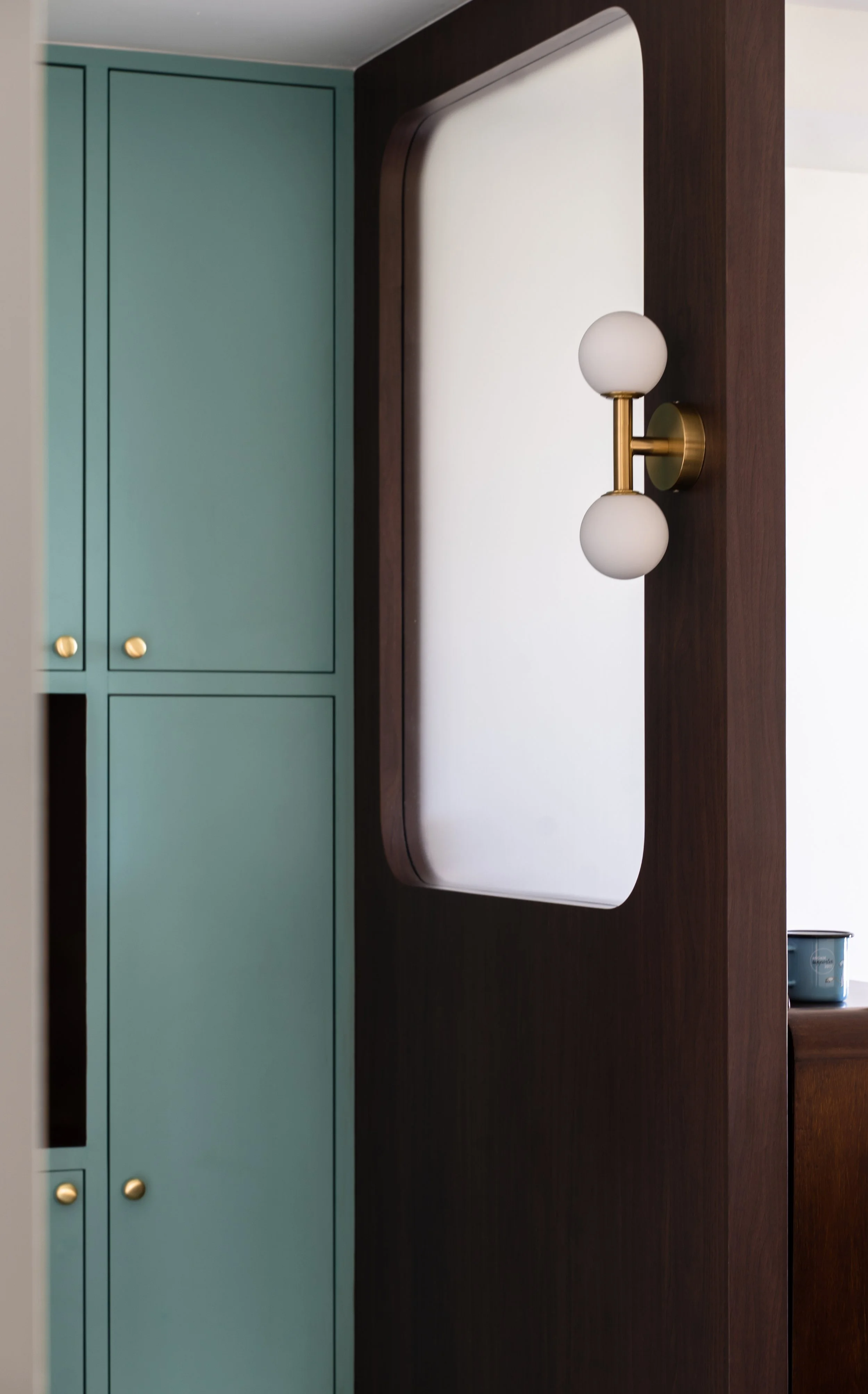 RETRO HOME — BuildBuilt