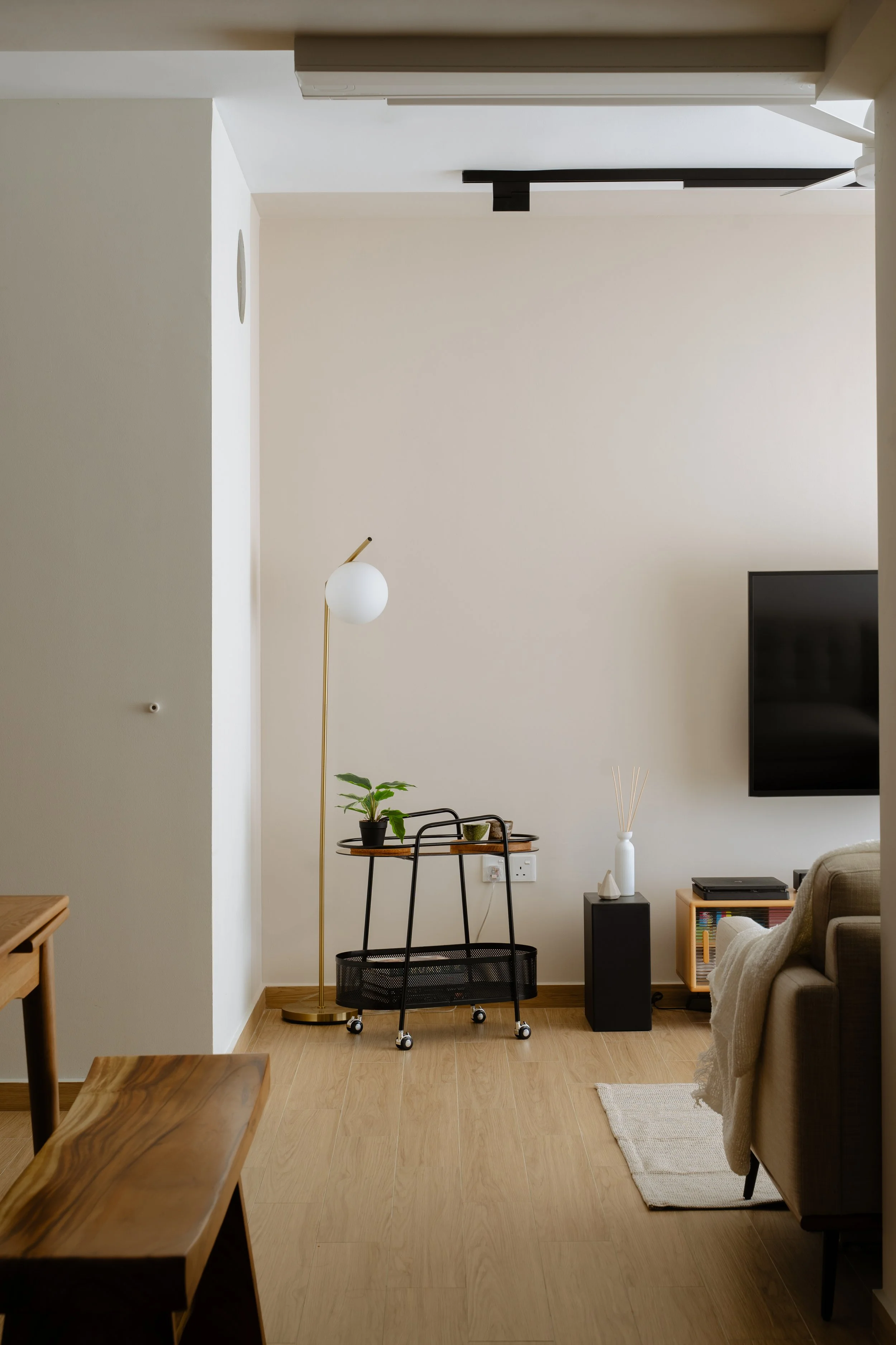 TIMBER CAFE — BuildBuilt