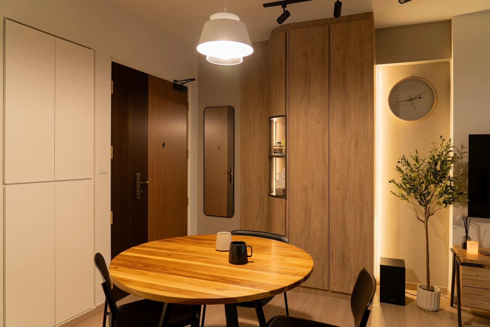 A Cosy 3 Room BTO Designed for Sleek Functionality — BuildBuilt