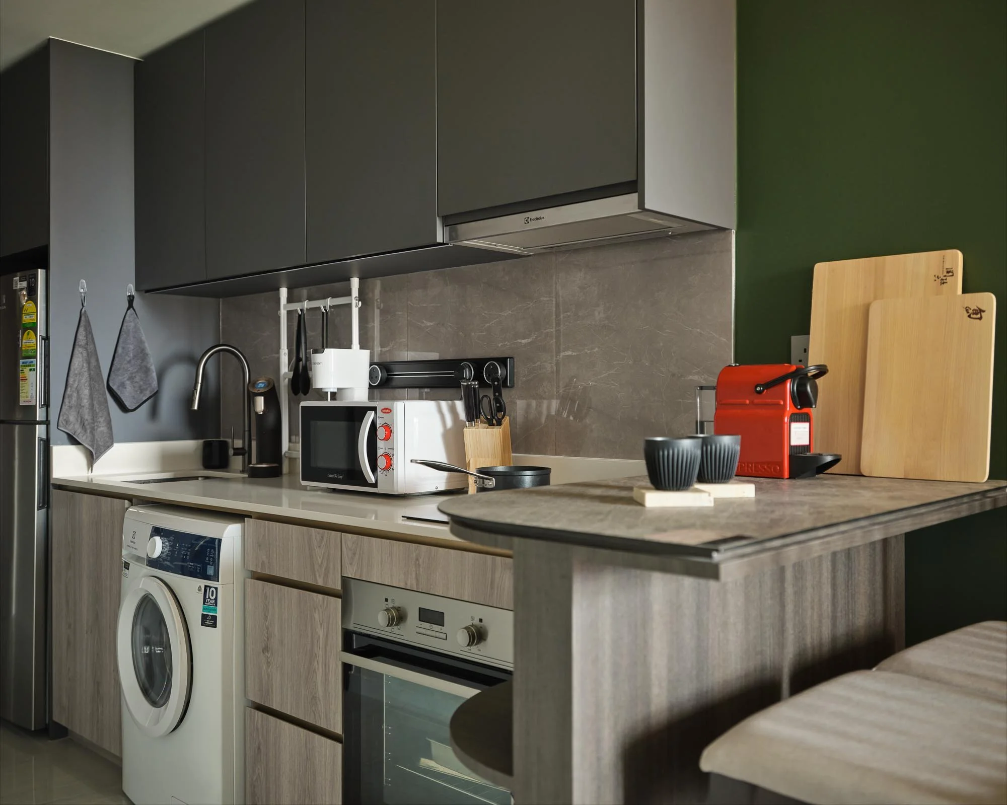 MOODY STUDIO — BuildBuilt