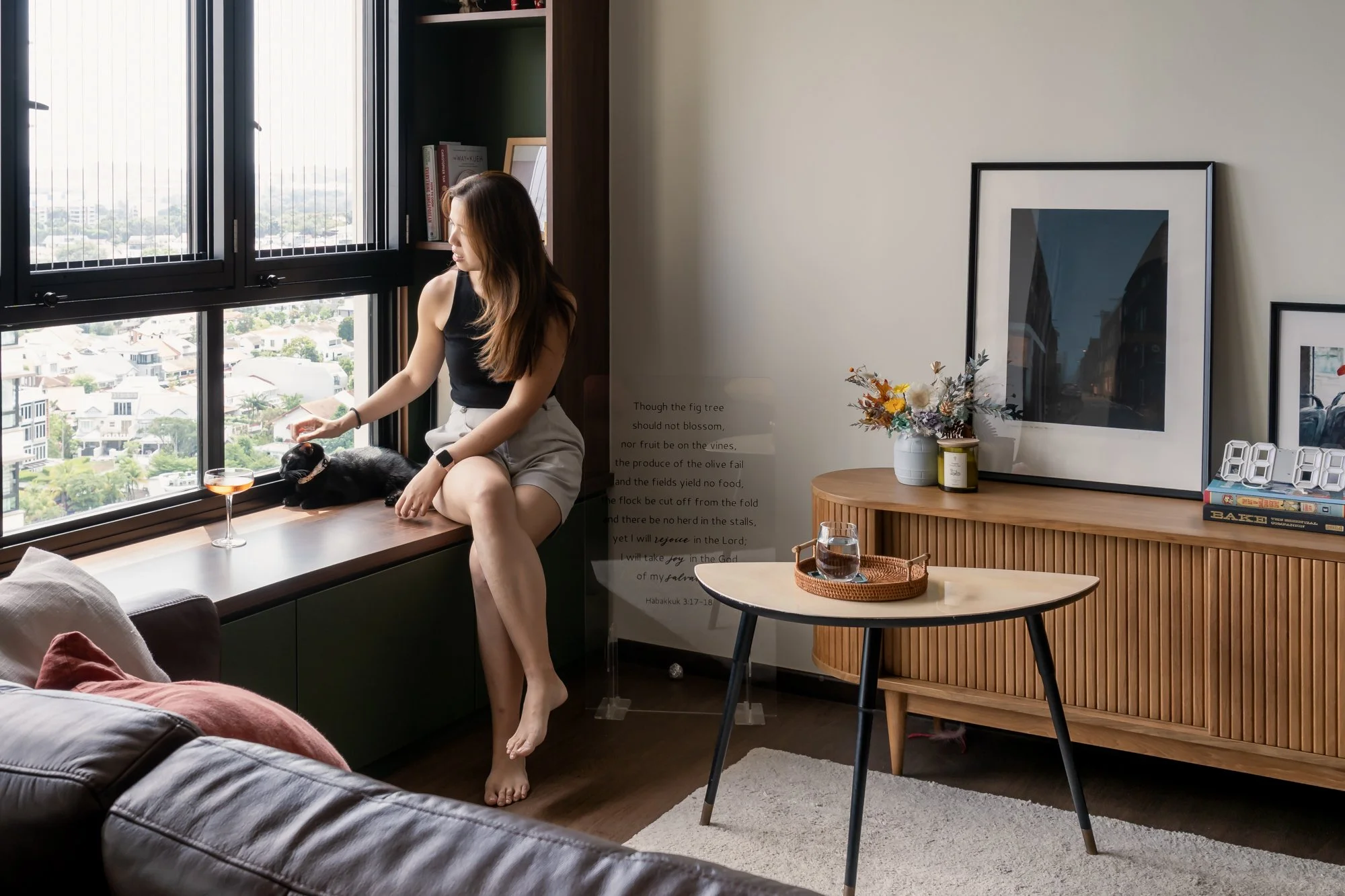 WOOD AND TEAL HOME FOR A FAMILY AND THEIR CATS — BuildBuilt