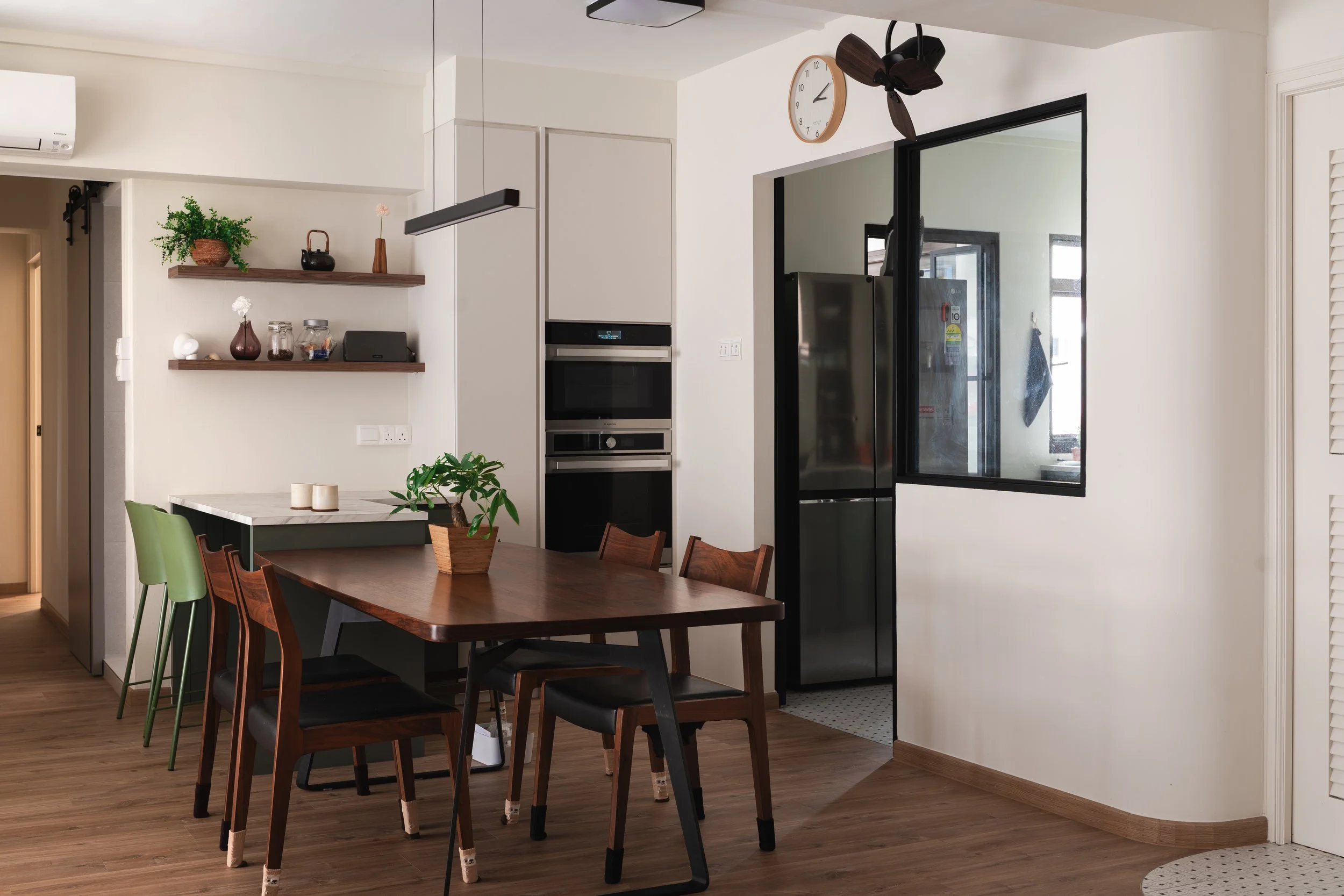 LIBRARY HOME — BuildBuilt