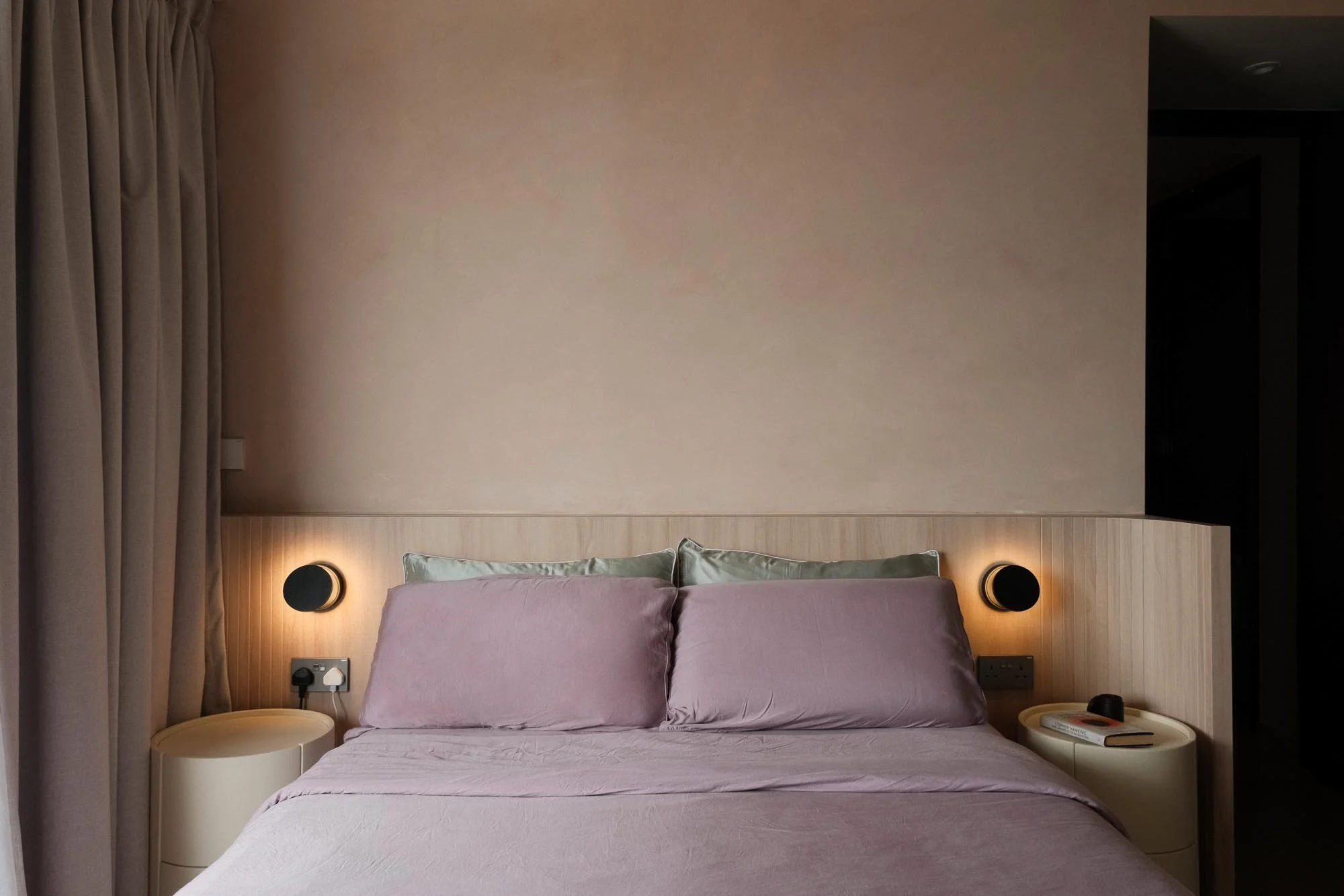 BEIGE LIMEWASH — BuildBuilt