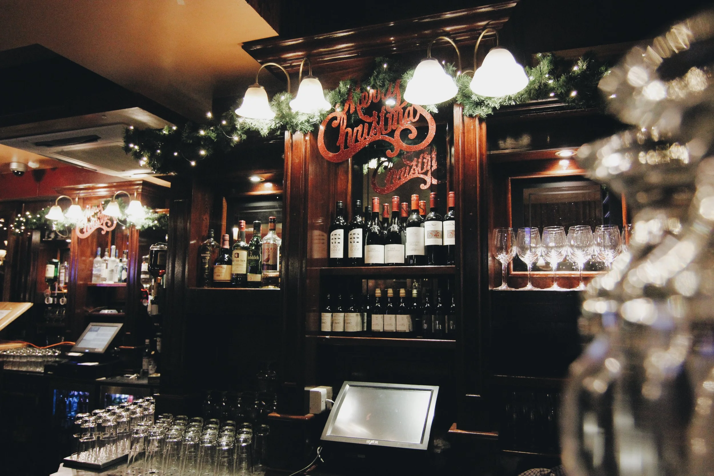 Quinns Bar Newcastle - About — Quinns Bar Newcastle