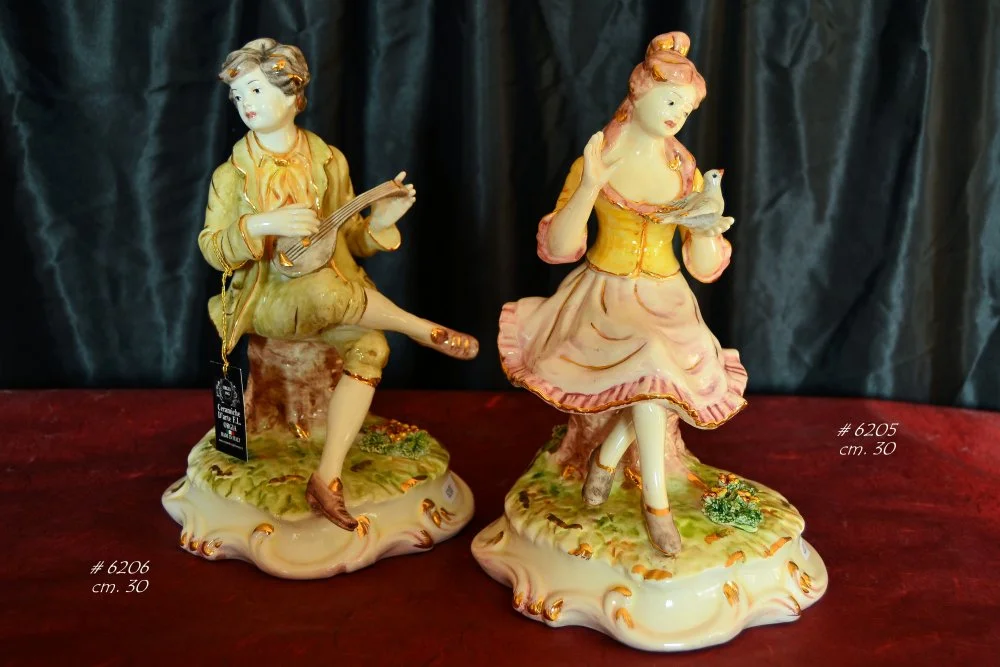 Precious hand-made and hand-decorated ceramic figures — Ceramiche d ...