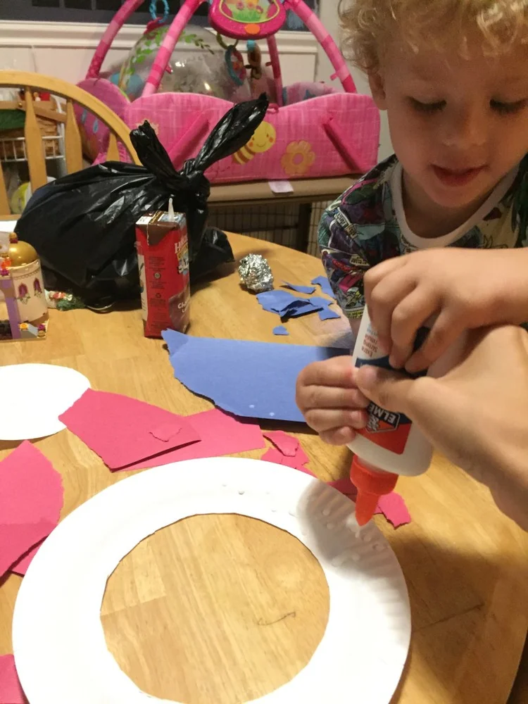 Labor Day Wreath Craft Project — The Multitasking Mom