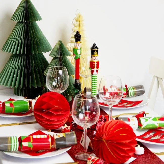 15 ideas to create stunning fairy light table decorations