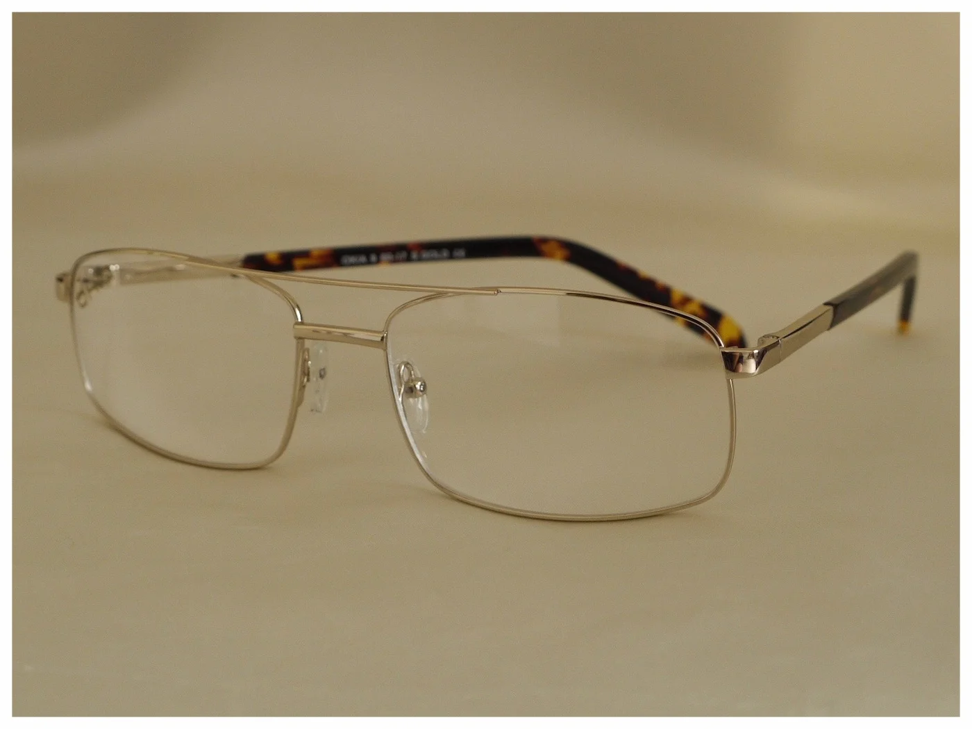 Daniel Cullen Eyewear—A Guide to Extra Large Reading Glasses for a ...