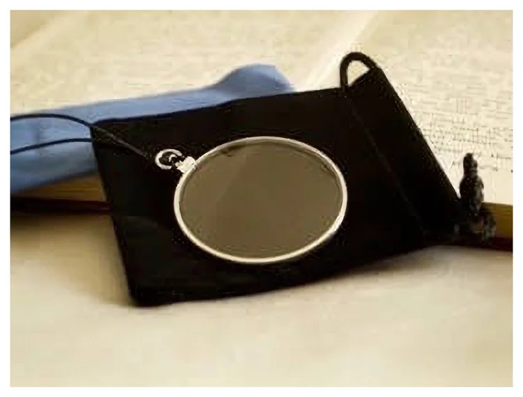 Daniel Cullen Eyewear—Classic Monocles | Galleried & Non-Galleried ...