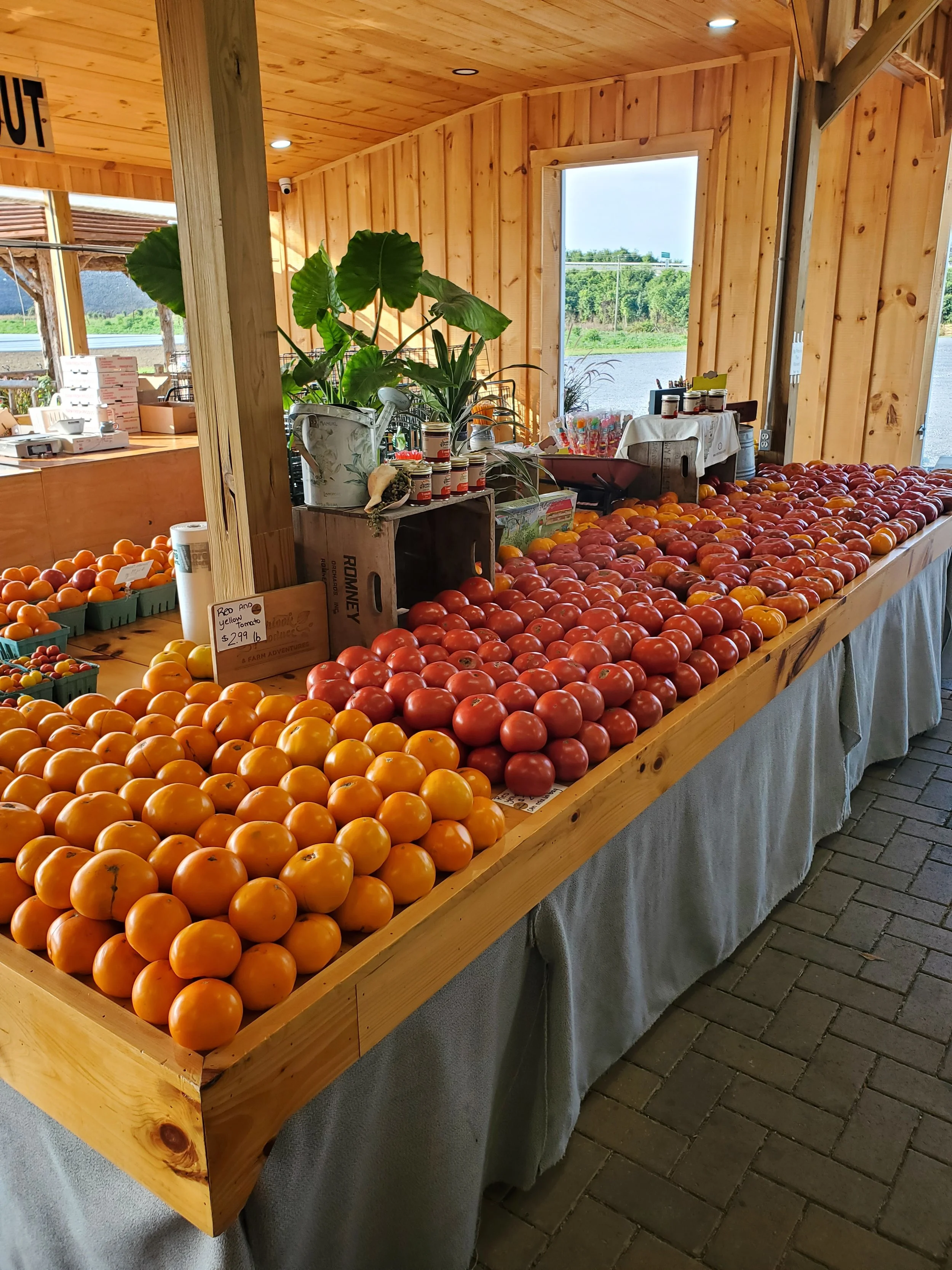 Overlook Produce, Bakery & Deli