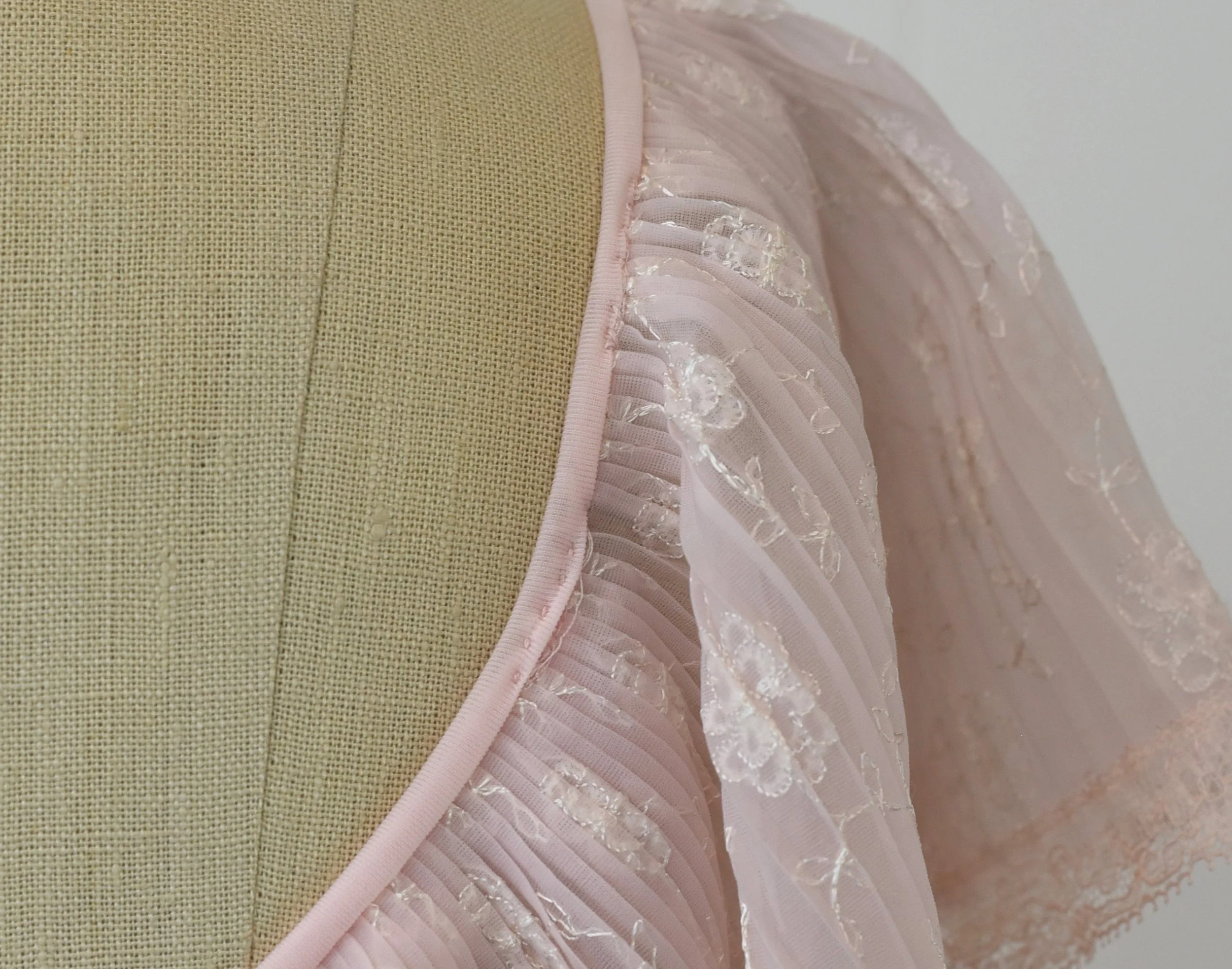 1953 Van Raalte Pink Floral Lace Sheer Documented Nightgown Pinup ...