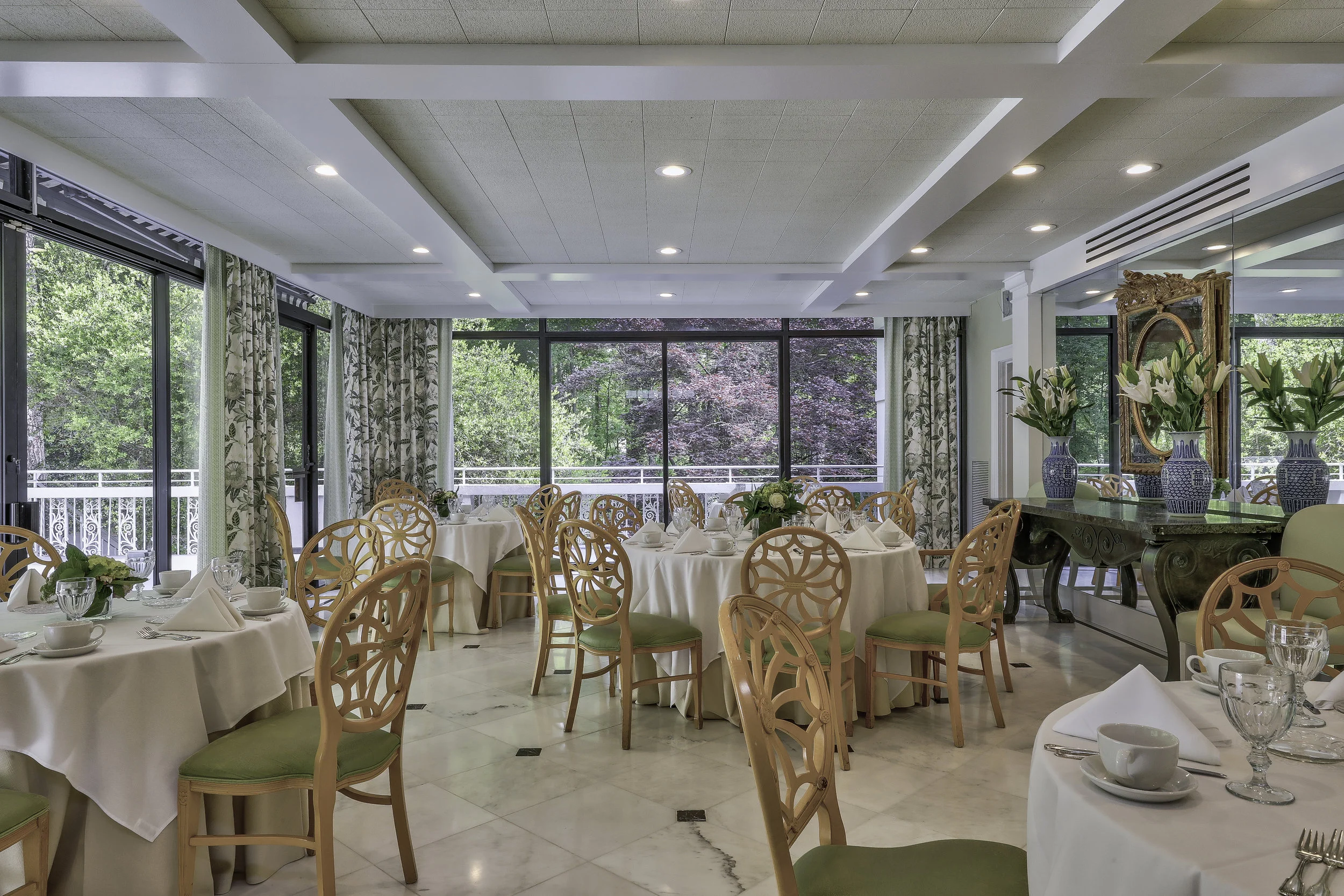 Daytime Events Swan Coach House Atlanta GA daytime-events-swan-coach-house-atlanta-ga