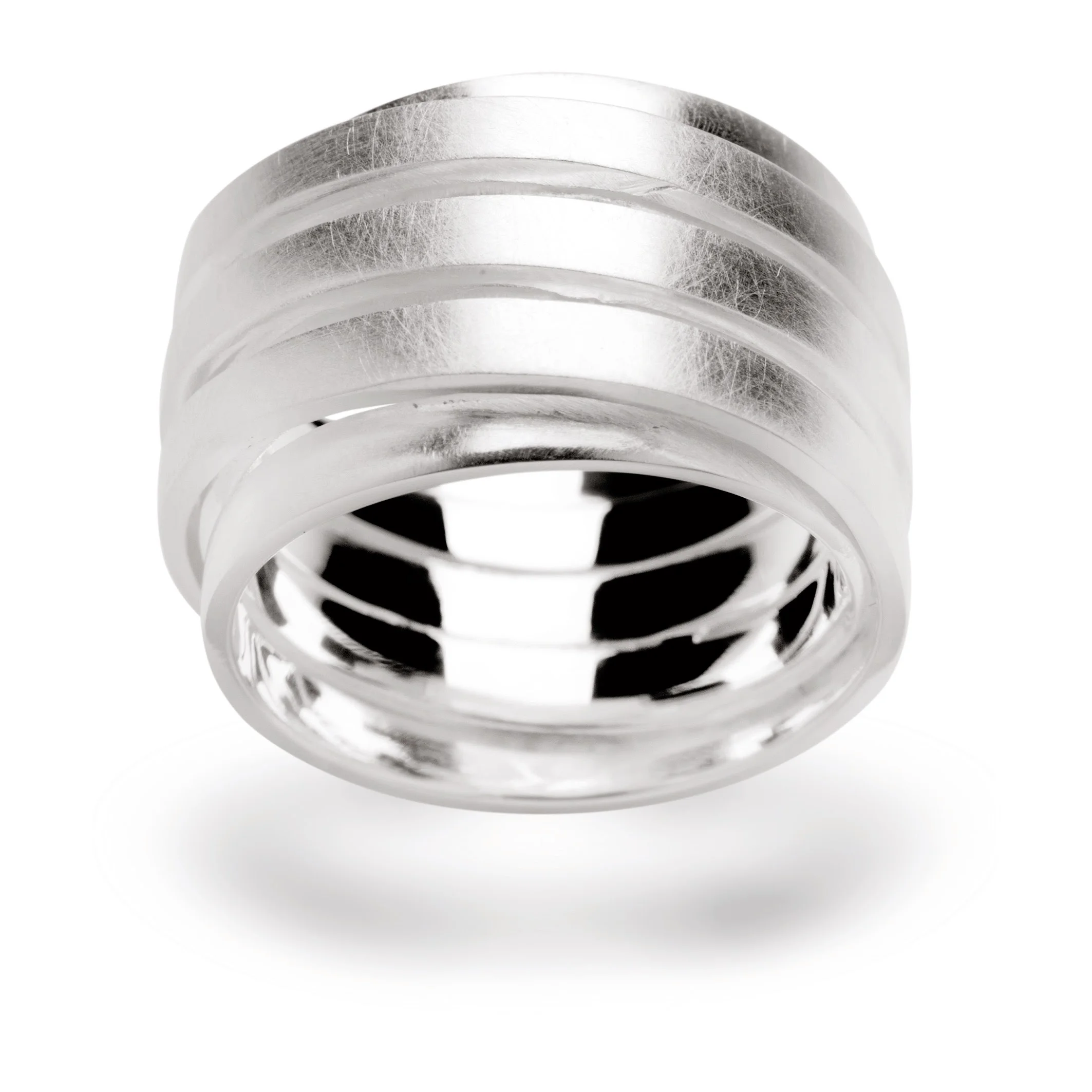 Suuri Design - Elegant Rings for Every Occasion | Suuri Design Rings ...