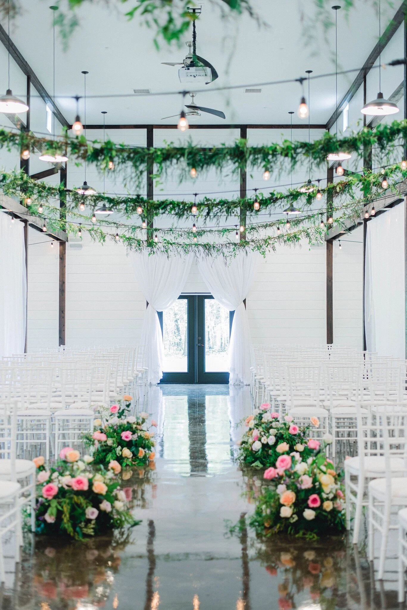 Best indoor wedding venues 60 photos - Astyledwedding.com