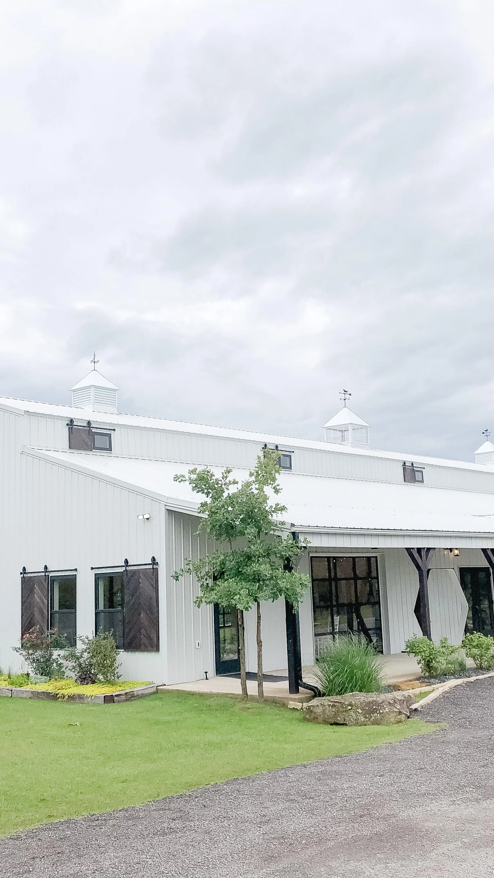 Mountain Crest Venue at Dream Point Ranch is one of Tulsa's most-sought ...