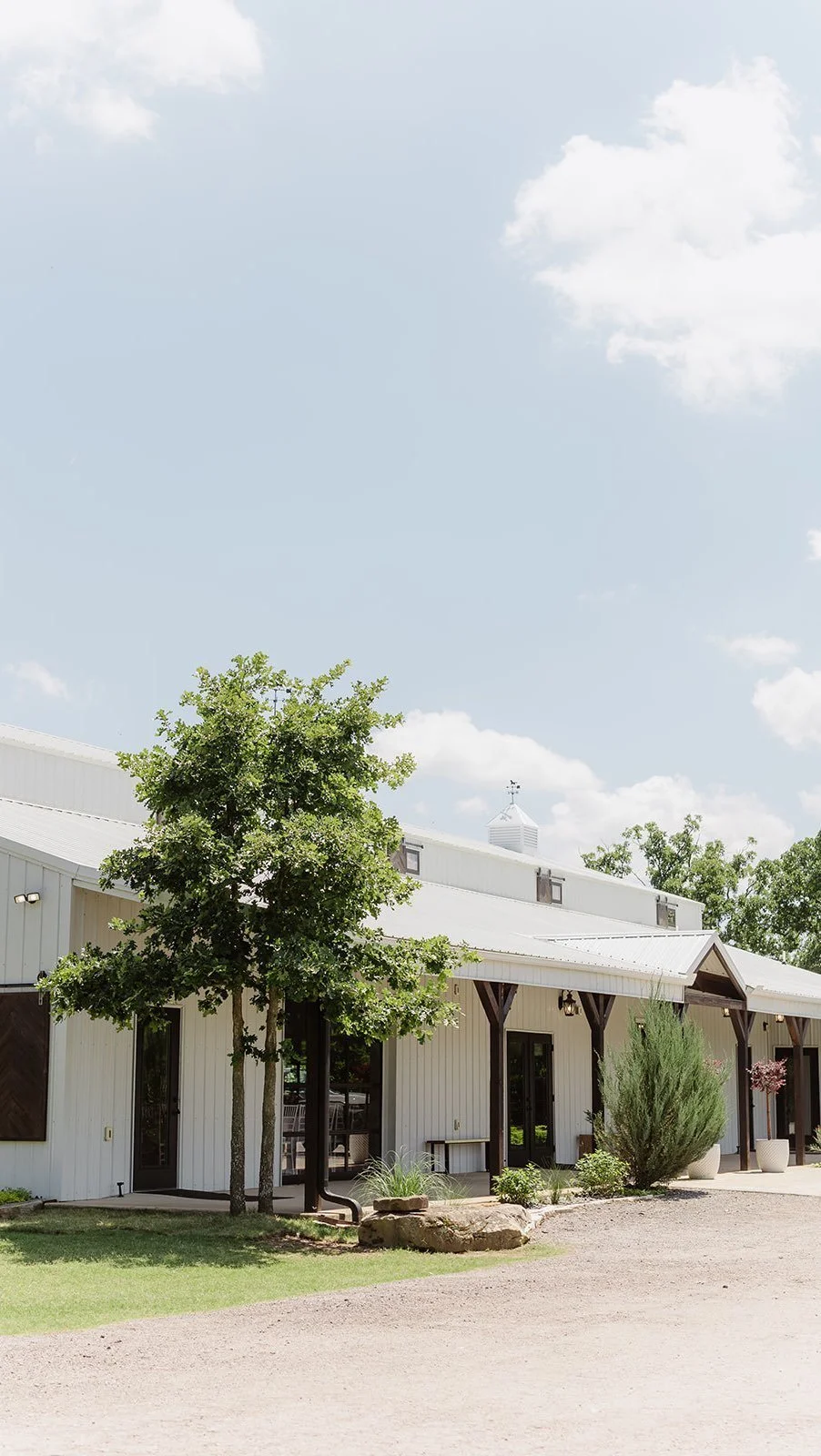 Best Elopement Venue in Tulsa — Dream Point Ranch