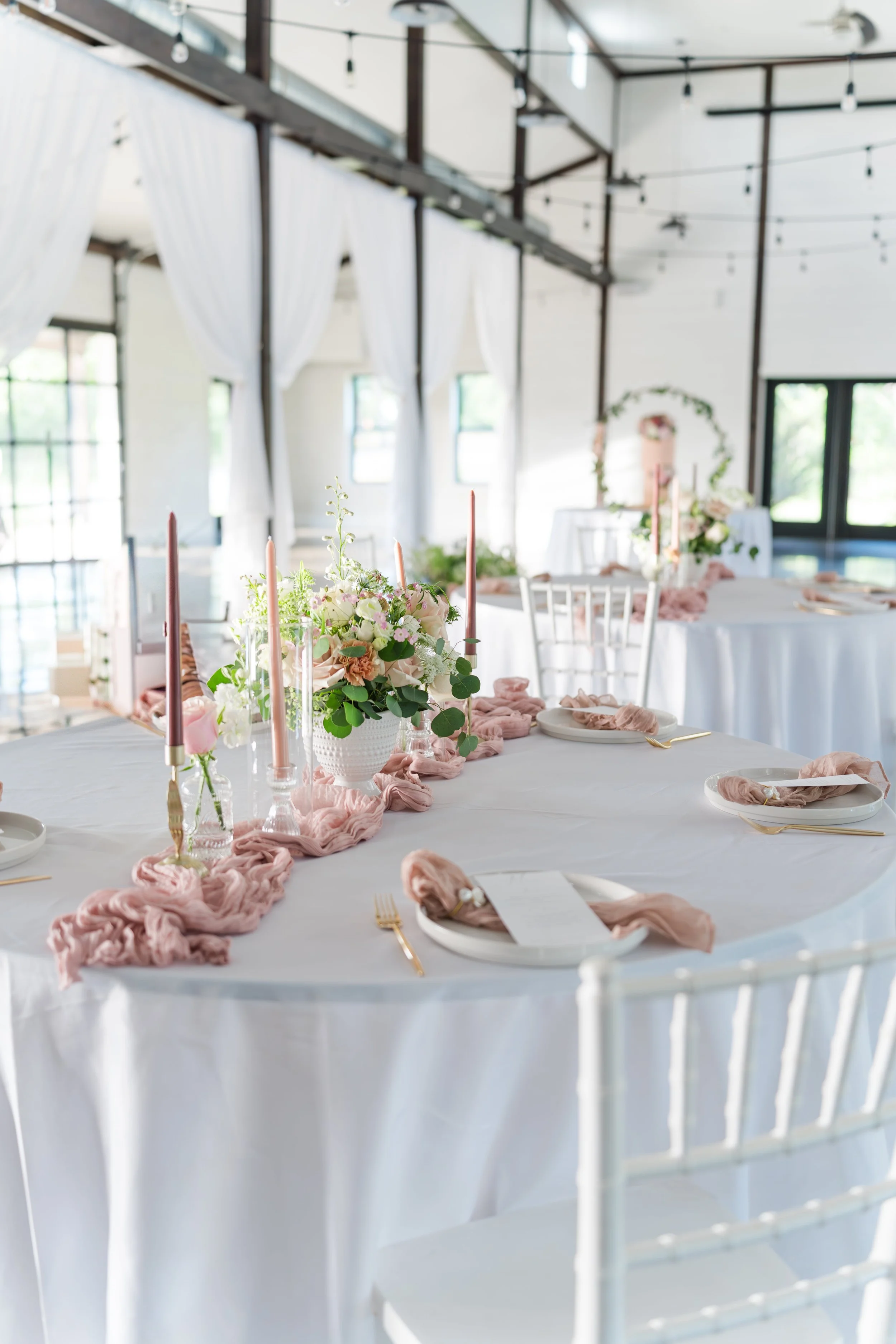 Mountain Crest Venue Styled Shoot — Dream Point Ranch