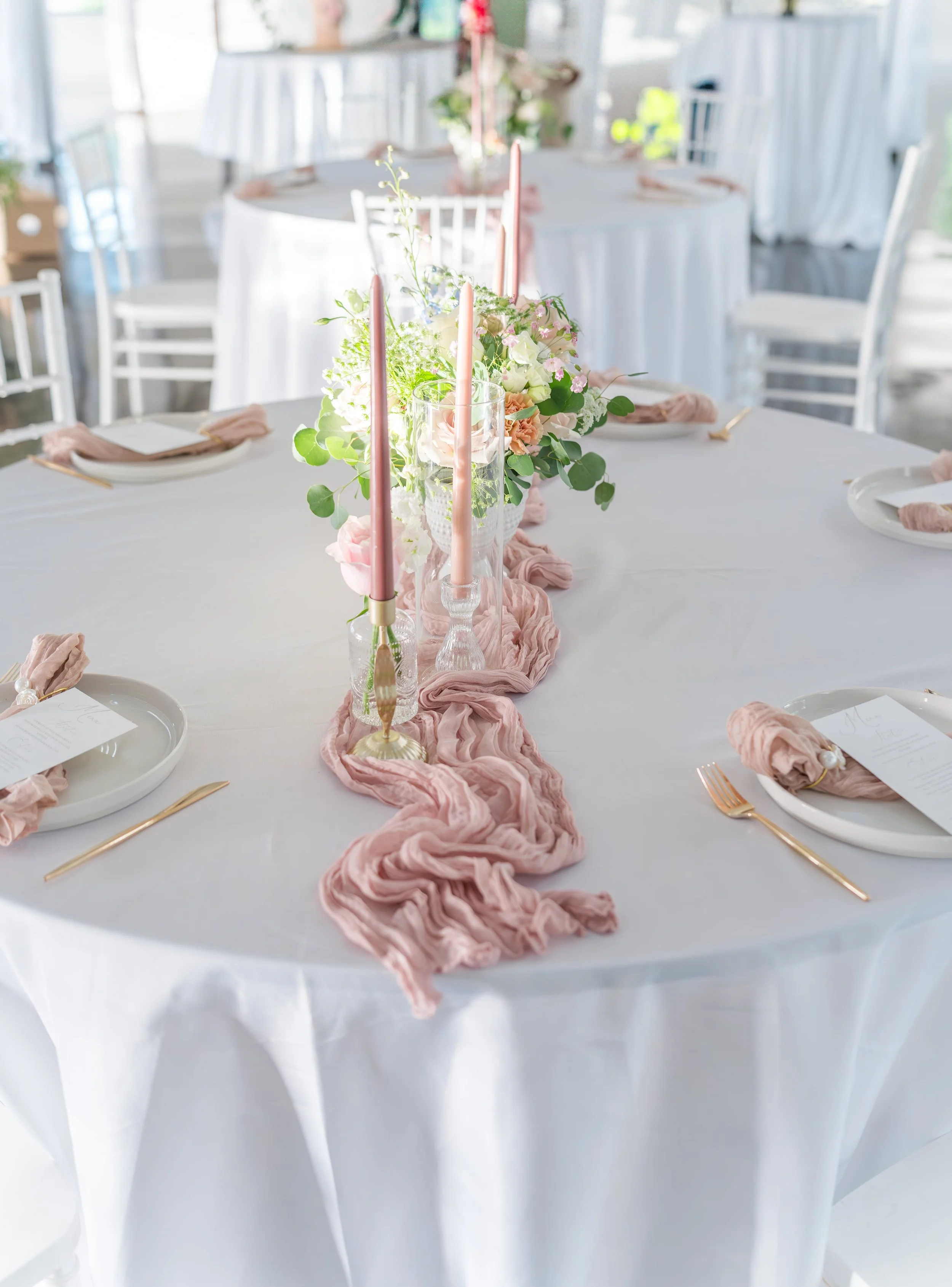 Mountain Crest Venue Styled Shoot — Dream Point Ranch