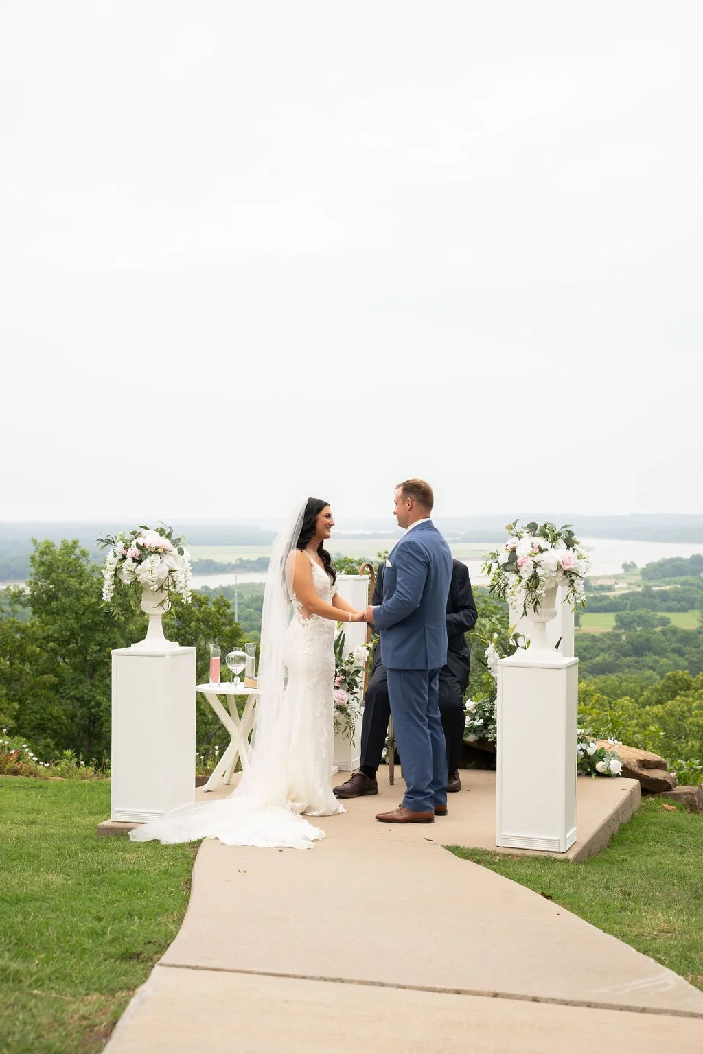 Tulsa Wedding Venue — Dream Point Ranch