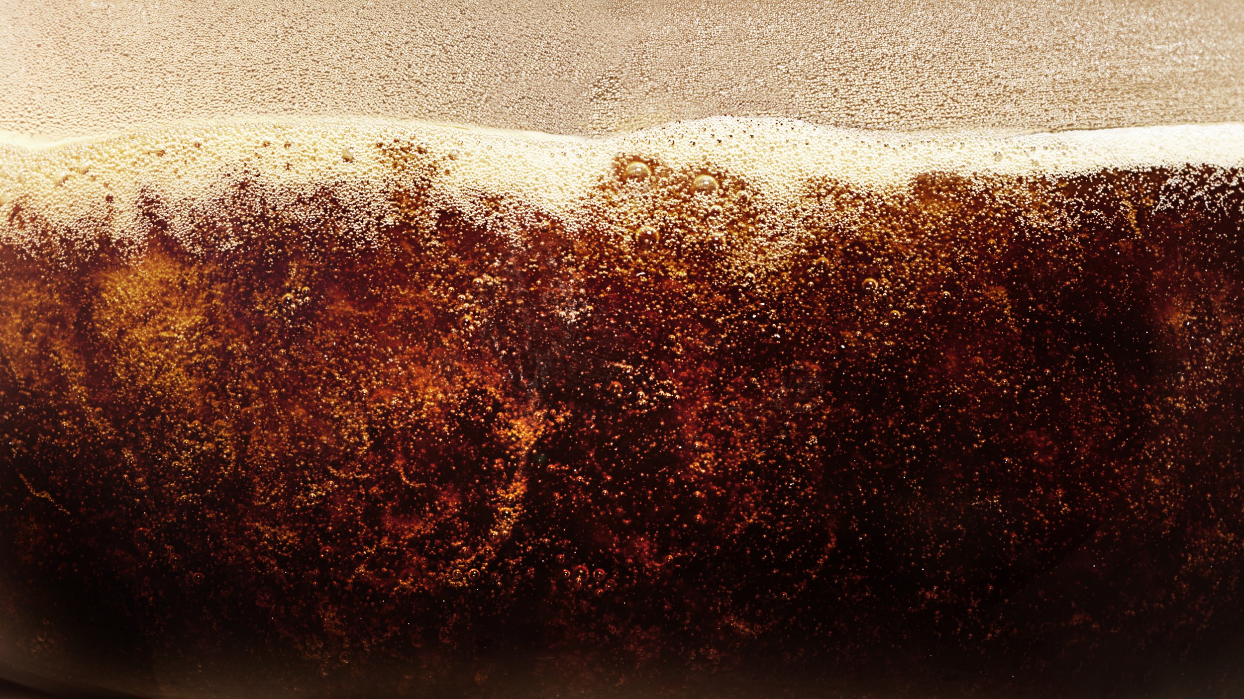 BARRY MAKARIOU Liquids Director + Photographer