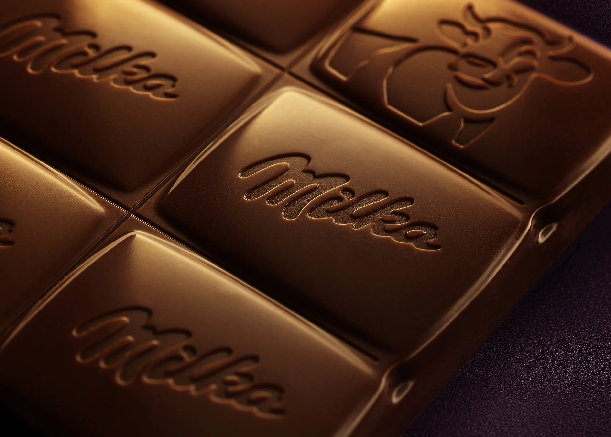 BARRY MAKARIOU Liquids Director + Photographer