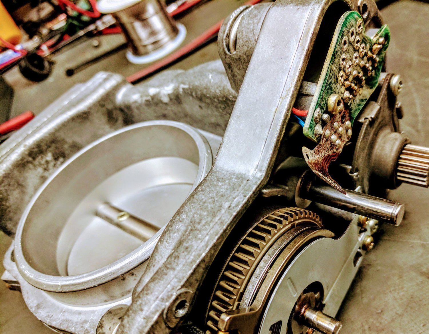 Throttle Actuators — Beckmann Technologies Mercedes Benz Parts ...