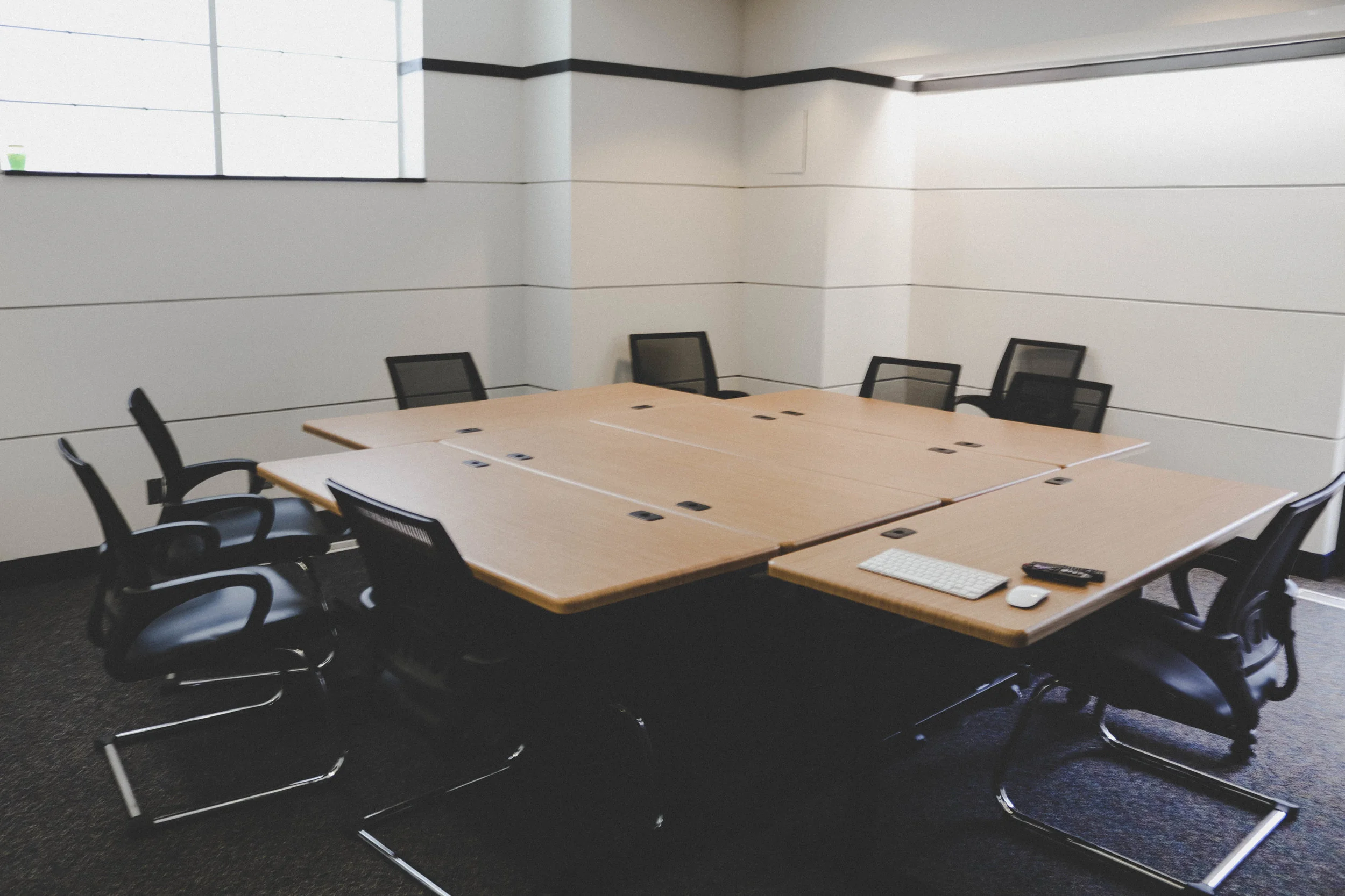 Meeting & Conference Rooms - StudioCoWork