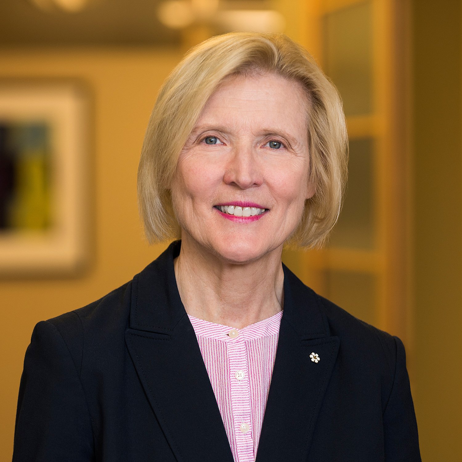 Dwayne Brown Studio - Ottawa Corporate Portrait and Executive Headshot ...