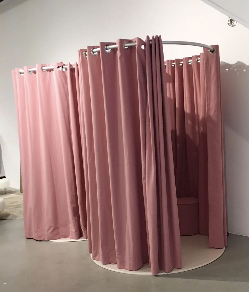 Free-Standing Fitting Room — Circle Visual Inc.