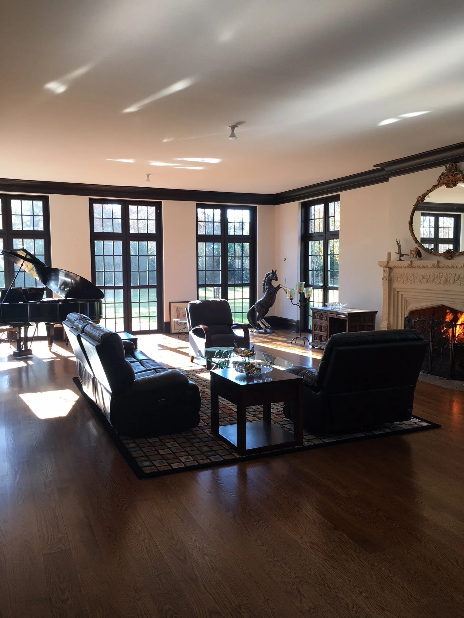 Fox Mansion — Izabela E. Toma