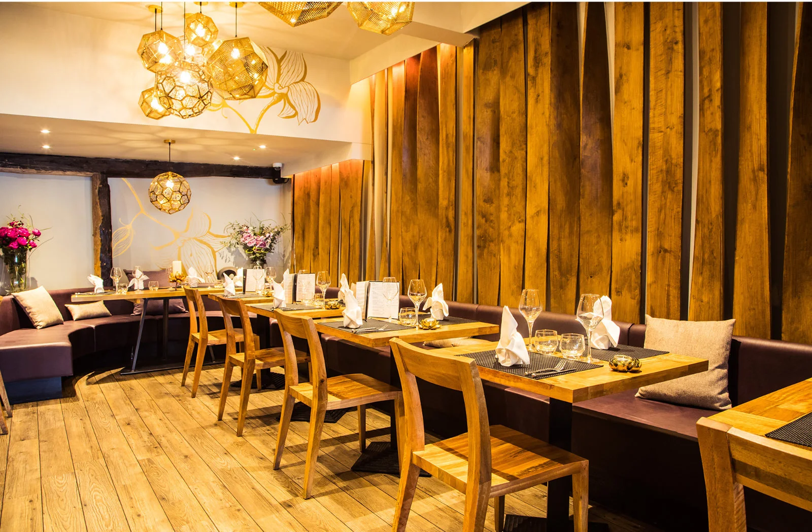 Book a table — Sabai Sabai