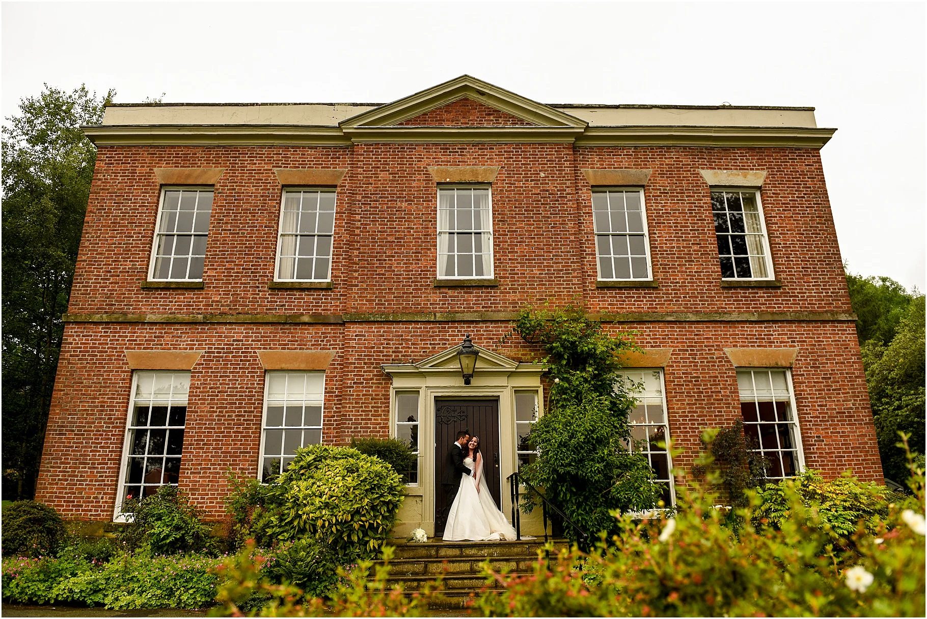 Rivington Hall Barn Wedding Photography - Scarlett & Gareth — Dan ...