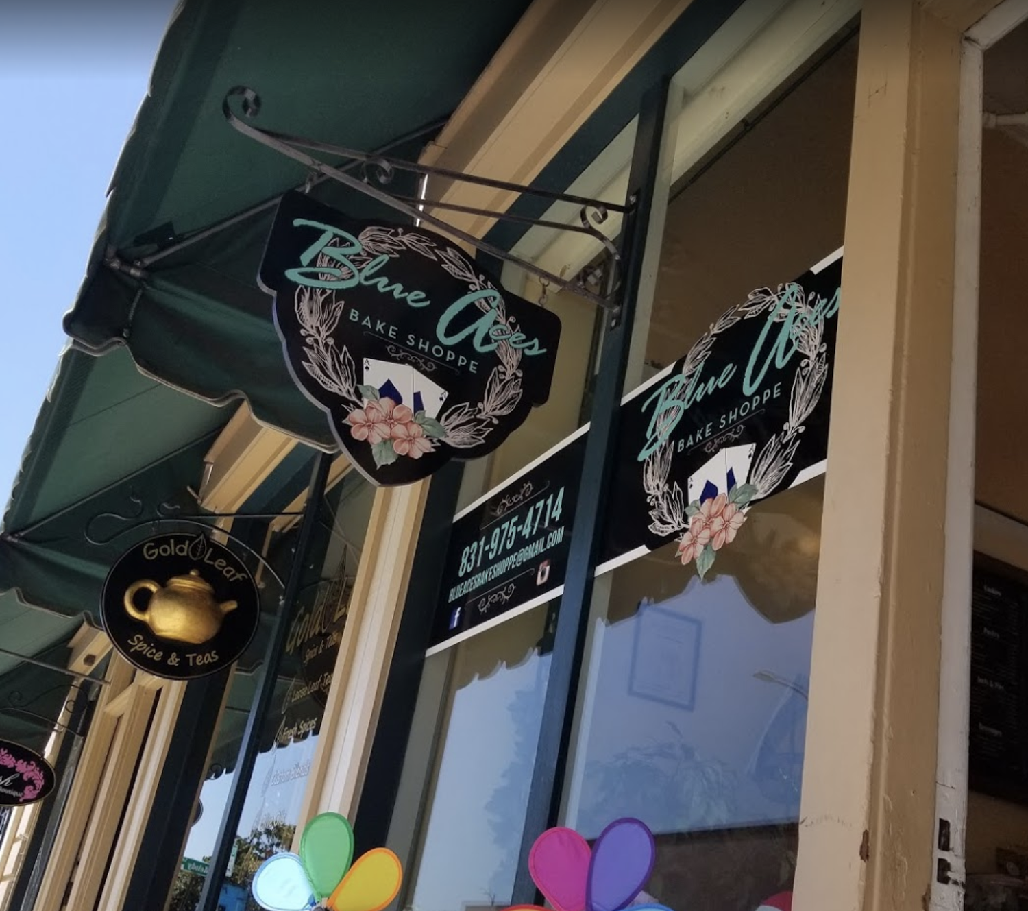 Eats — Castle Rock Cafe & Mercantile
