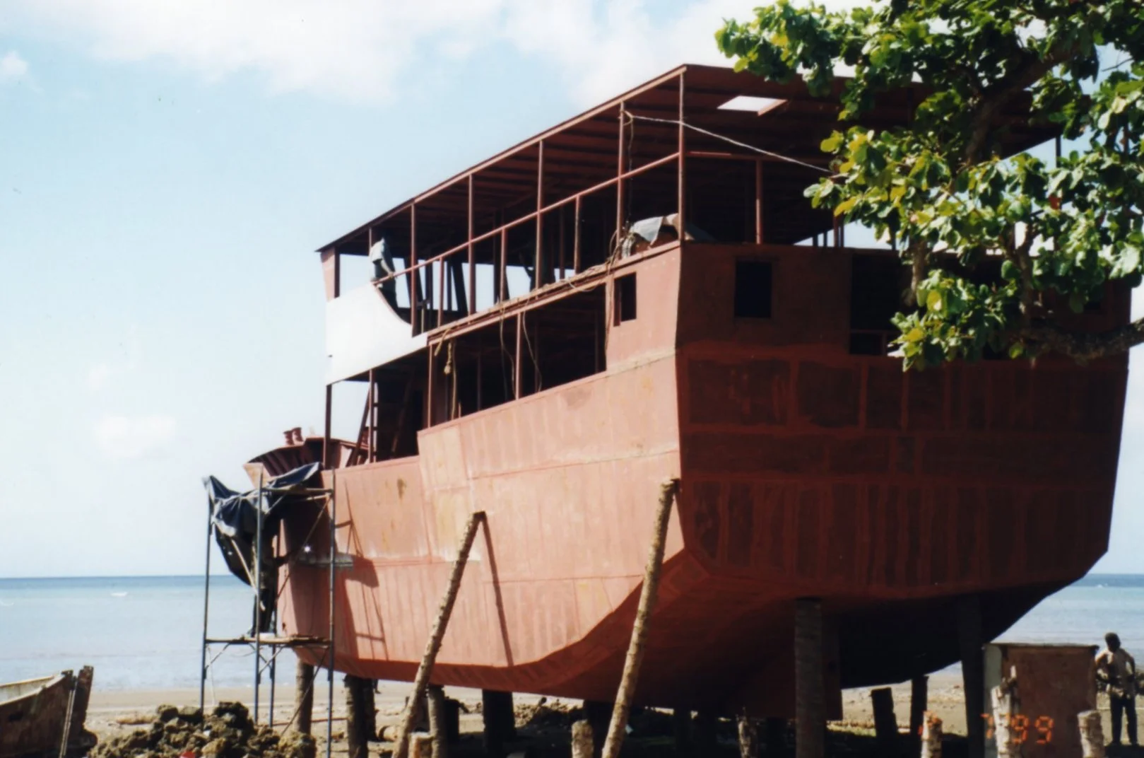 Mohéli island, autonomous jewel of the Comores Islands — Roaming Fox ...