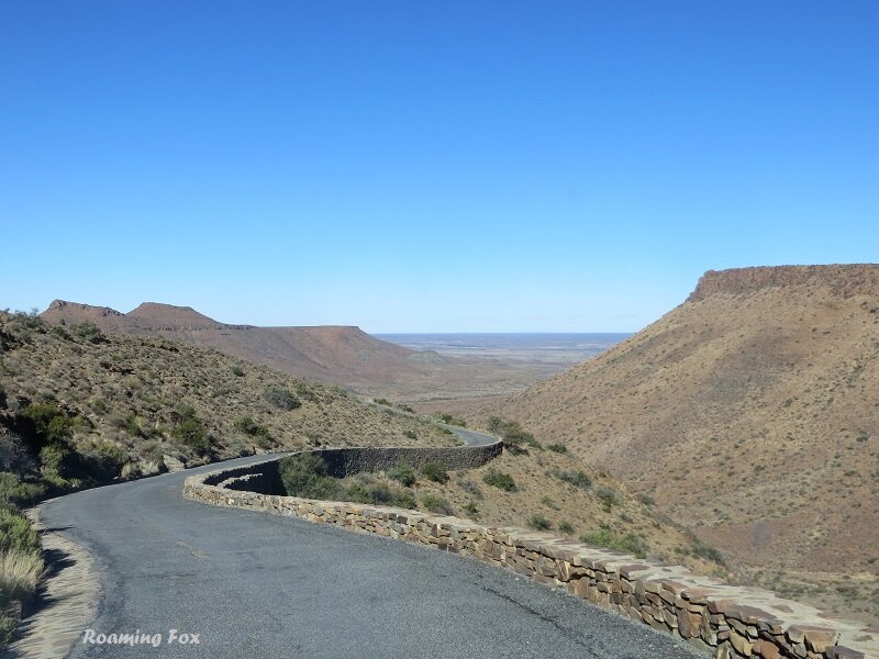 Wildlife, fossils and extraordinary scenery Karoo National Park ...