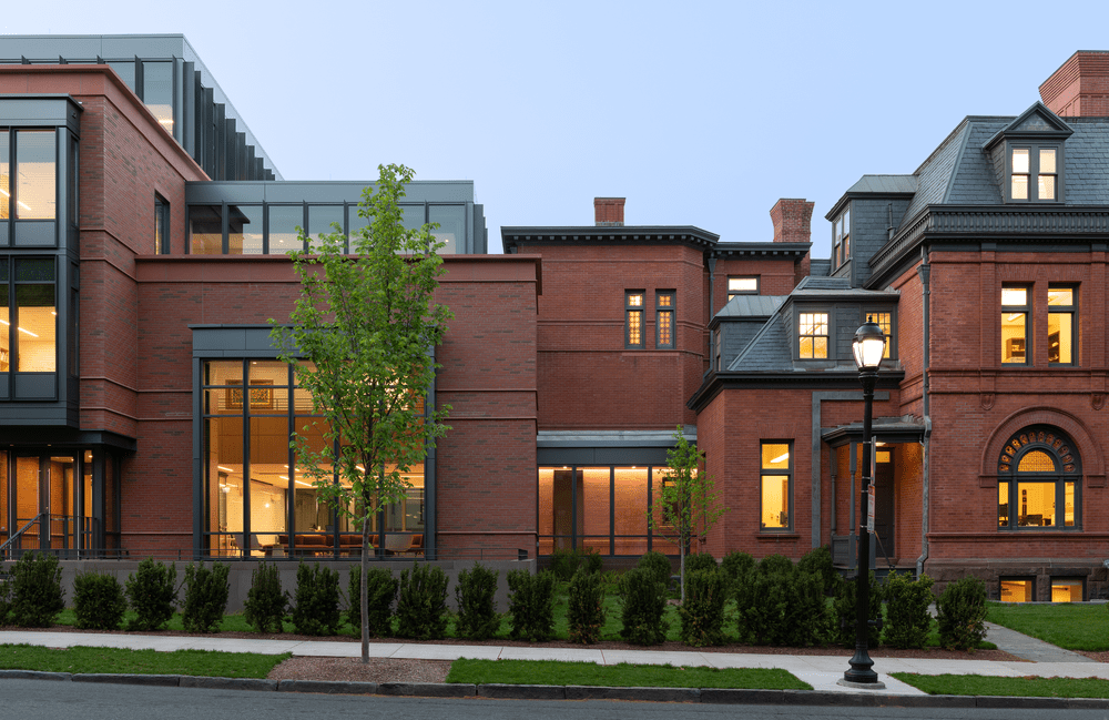 Schwartz/Silver Architects — Yale University Tobin Center