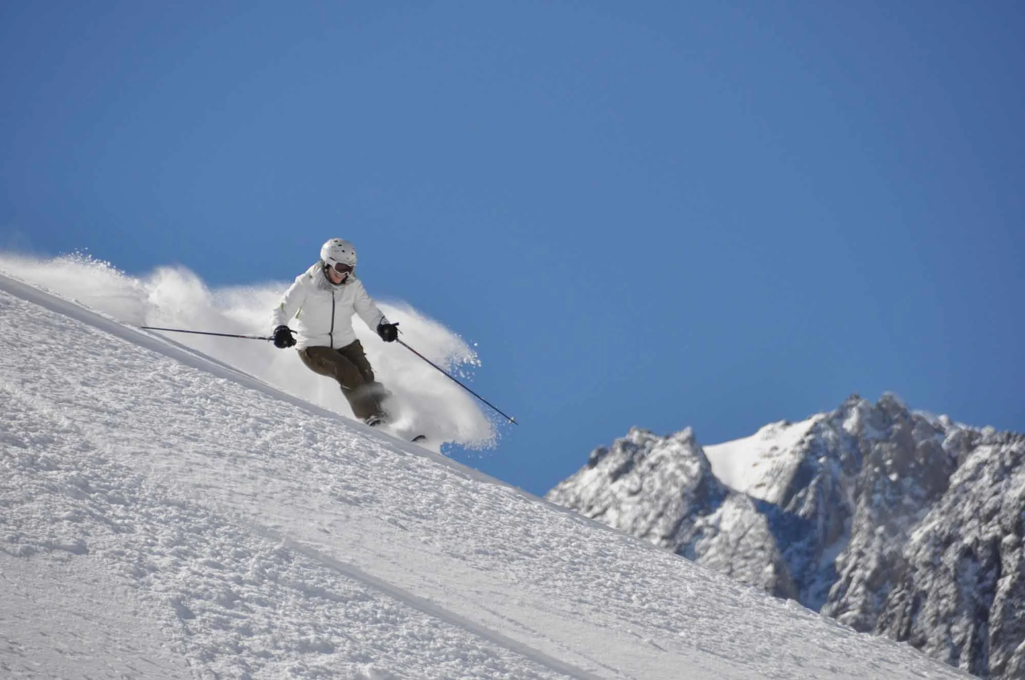 PORTILLO, CHILE — SKI WITH KIM
