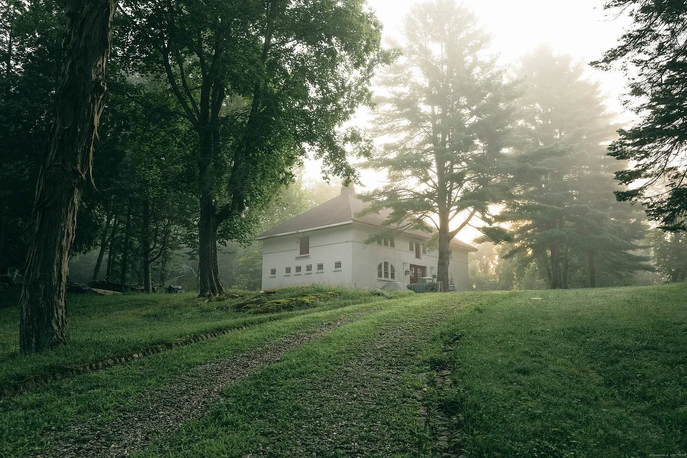 106 Acres in Sharon, CT - $7,500,000 — Logan Banx