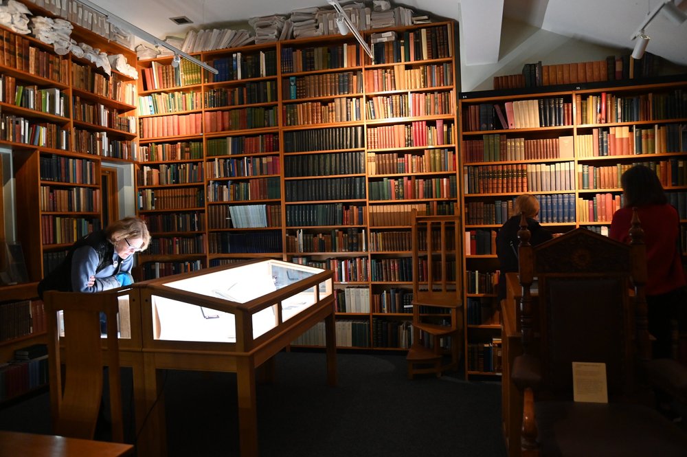 The Armitt Library — Independent Libraries Association