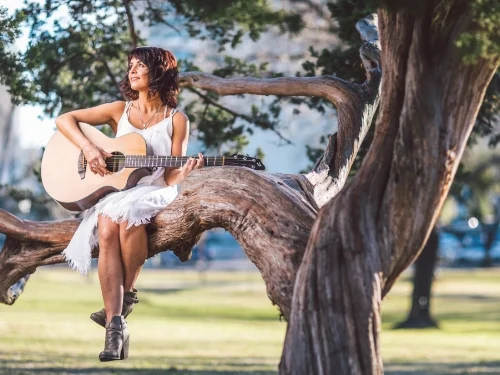 INTERVIEW: JoAnna Lee — Music Musings & Such