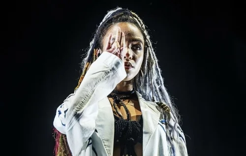 TRACK REVIEW: FKA twigs - Cellophane — Music Musings & Such