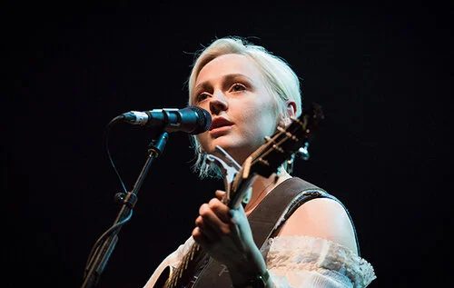 FEATURE: Modern Heroines: Part One: Laura Marling — Music Musings & Such