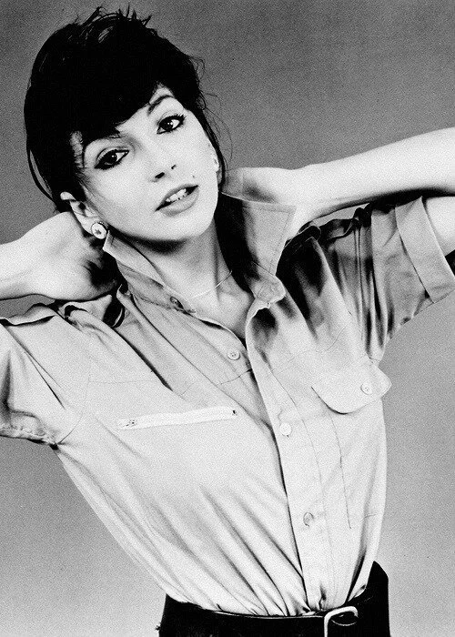FEATURE: Mammy's Hero: Kate Bush’s Army Dreamers at Forty-Three — Music ...