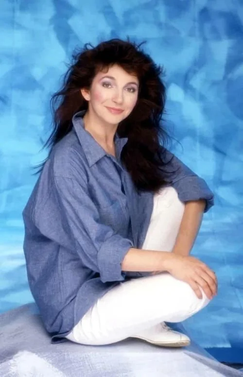 FEATURE: Kate Bush: The Whole Story: Inside the KBC article Issue 13 ...