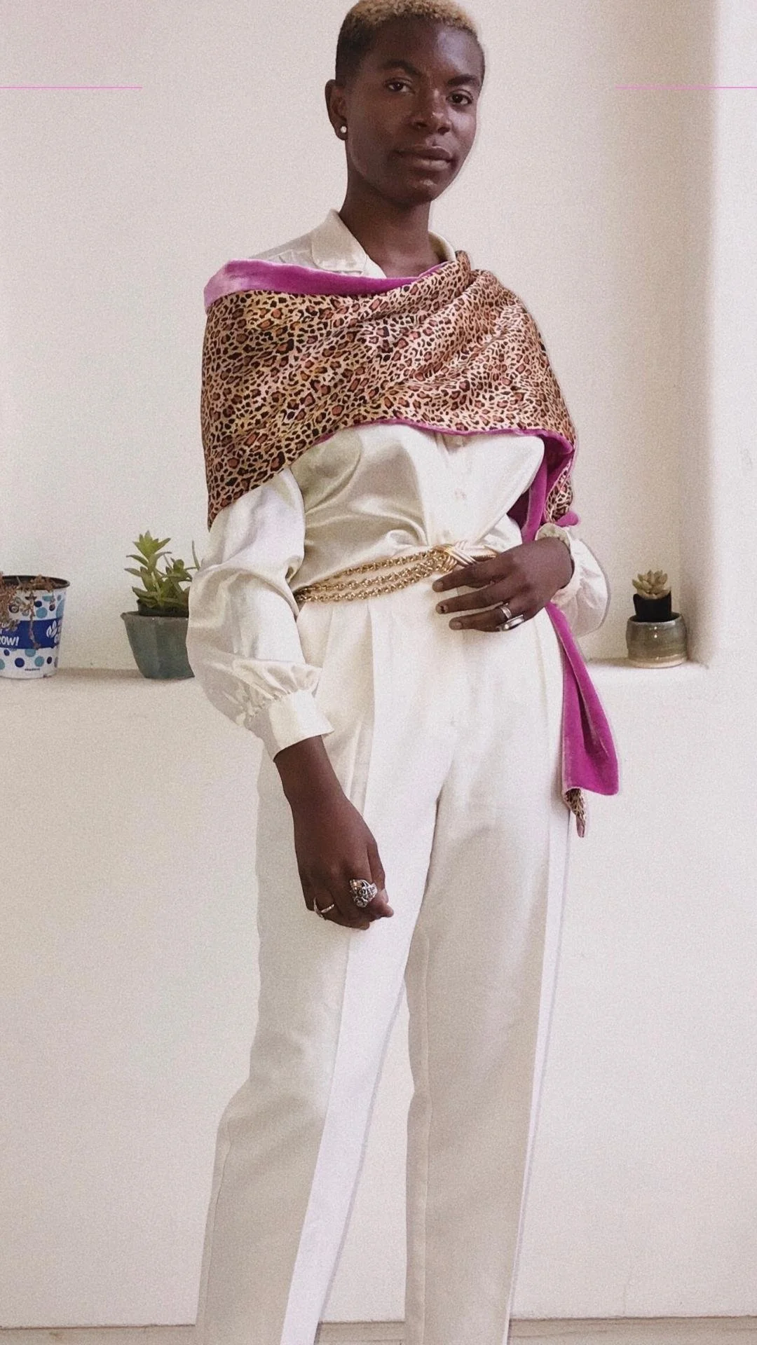 Lovejoy Pink Velvet and Leopard Print Silk Oblong Muffler