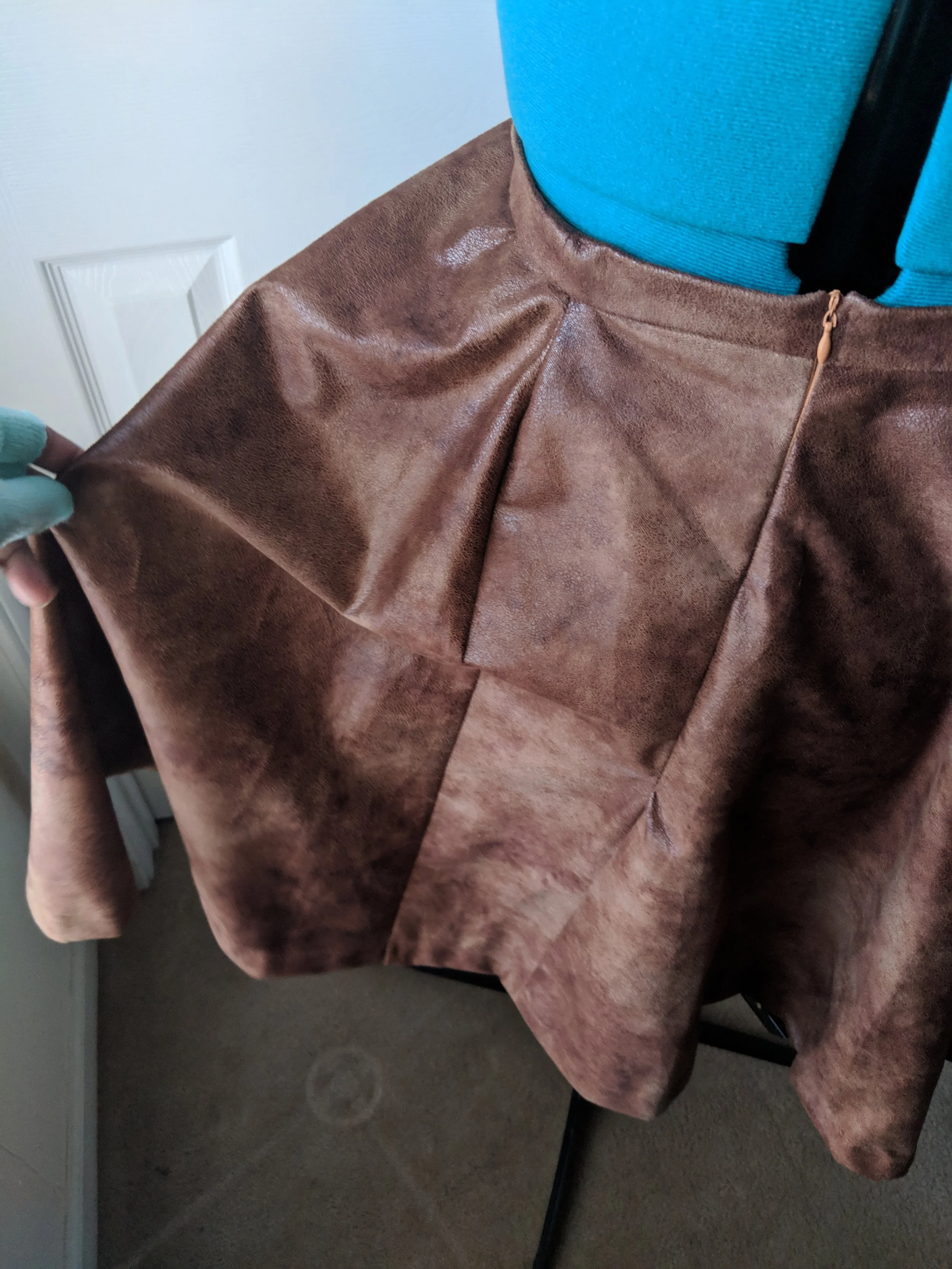 Tone & Texture: Microsuede Circle Skirt — strictstitchery