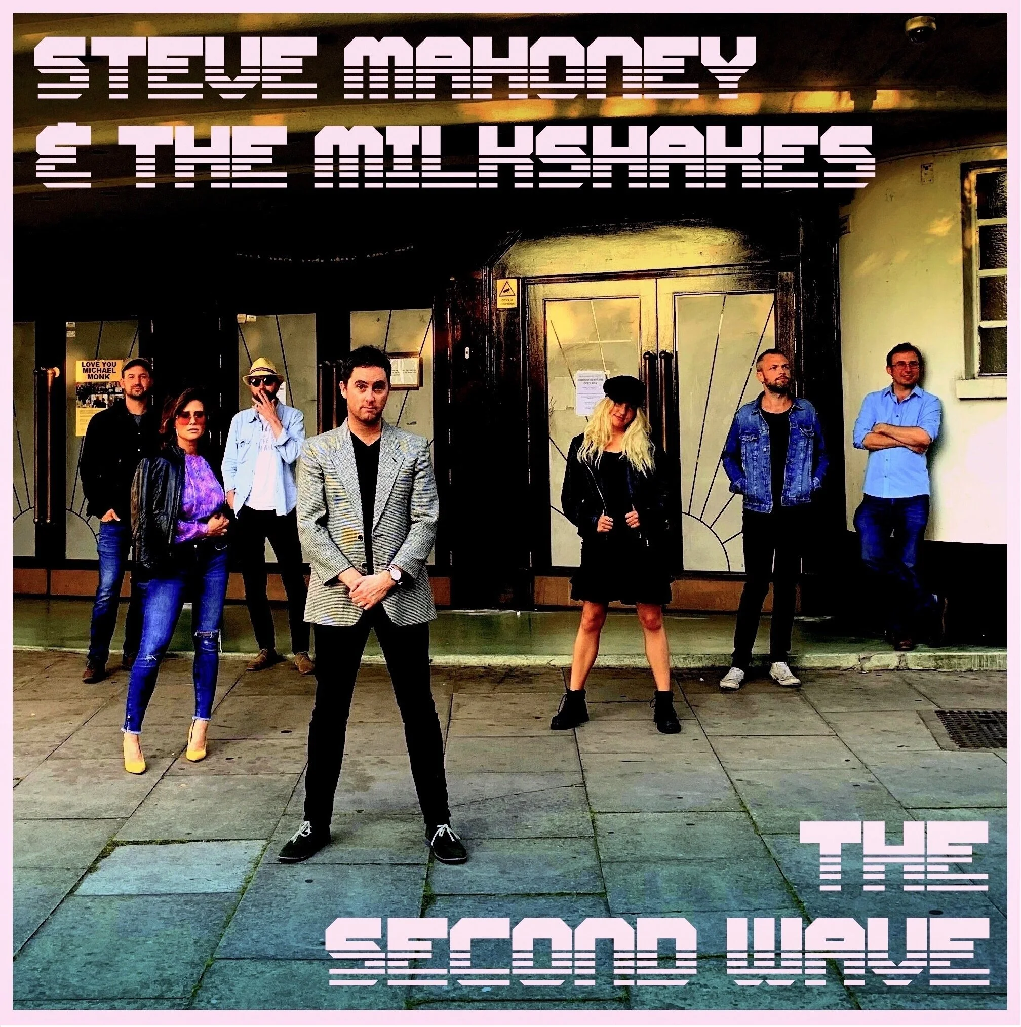 Mahoney & The Moment