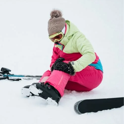 Three Common Ski Knee Injuries | Physio Remedies | Physiotherapy ...